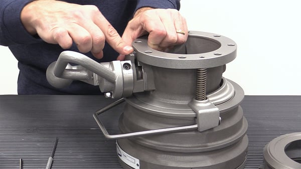 5500-Series API Coupler Rebuild and Maintenance